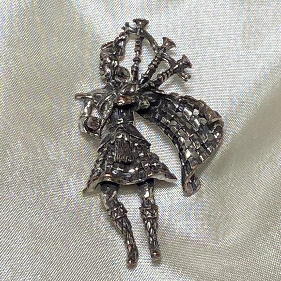 Accessories | Bagpipe Player Pin | Poshmark